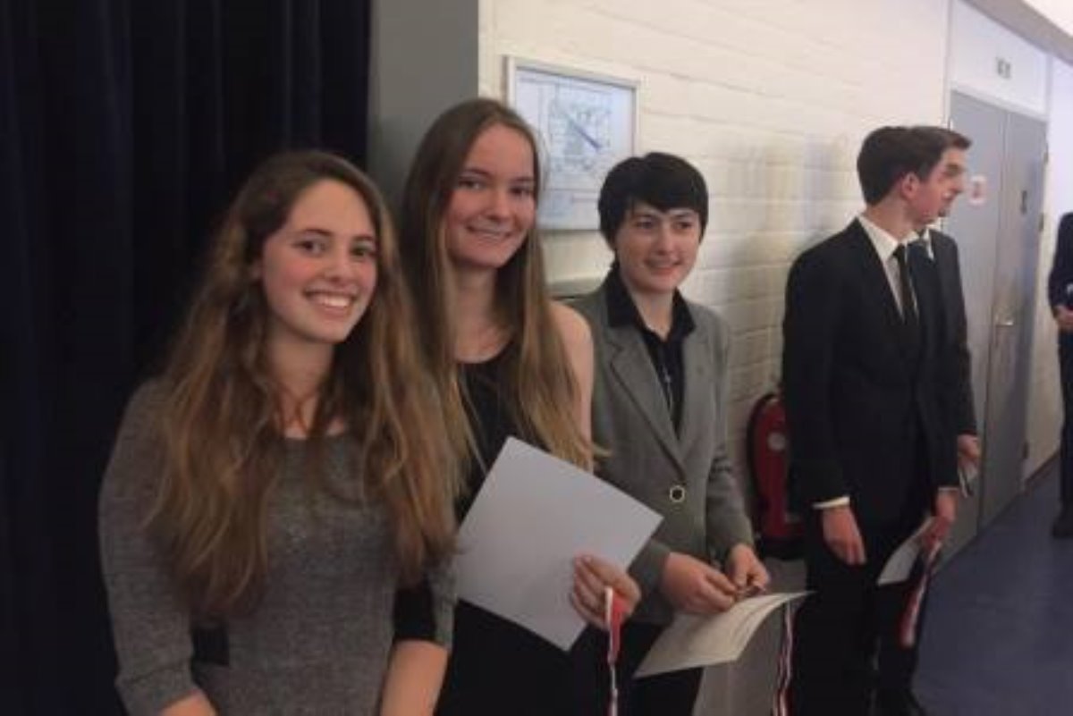 Duke of Edinburgh International Awards Presented to Senior School ...